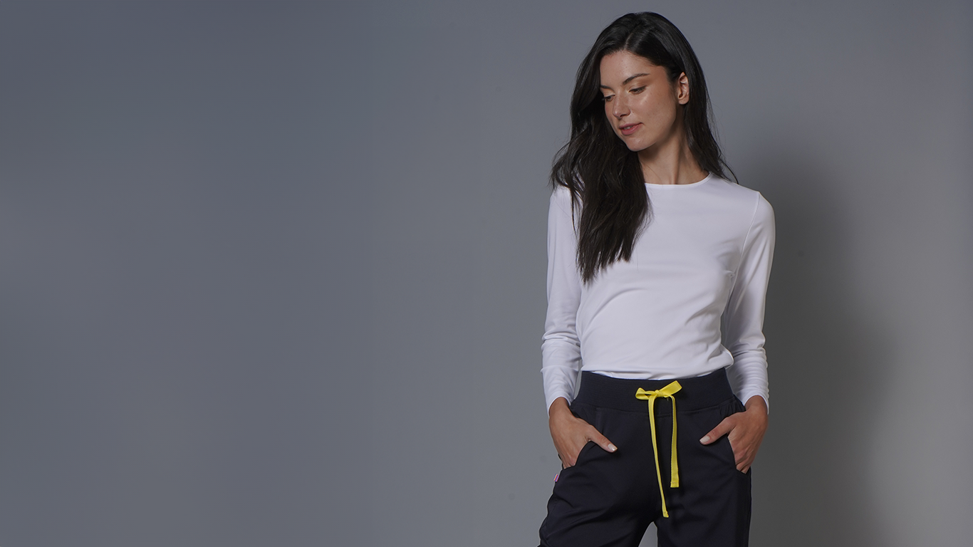 Los beneficios de utilizar underscrubs con tu uniforme médico – Colorchain